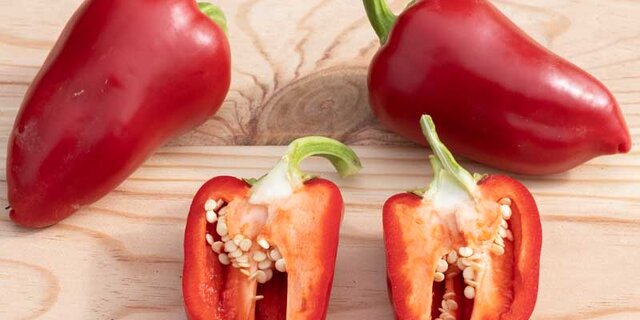 Heirloom Antohi Romanian Peppers Organic Seeds