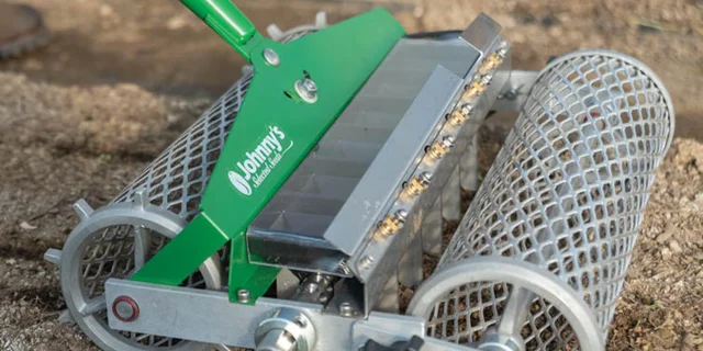 Precision seed drill - 6-row precision seeder 2nd Edition