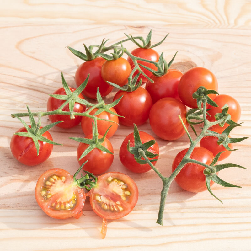 Heirloom Cherry Chadwick Cherry tomatoes Organic Seeds